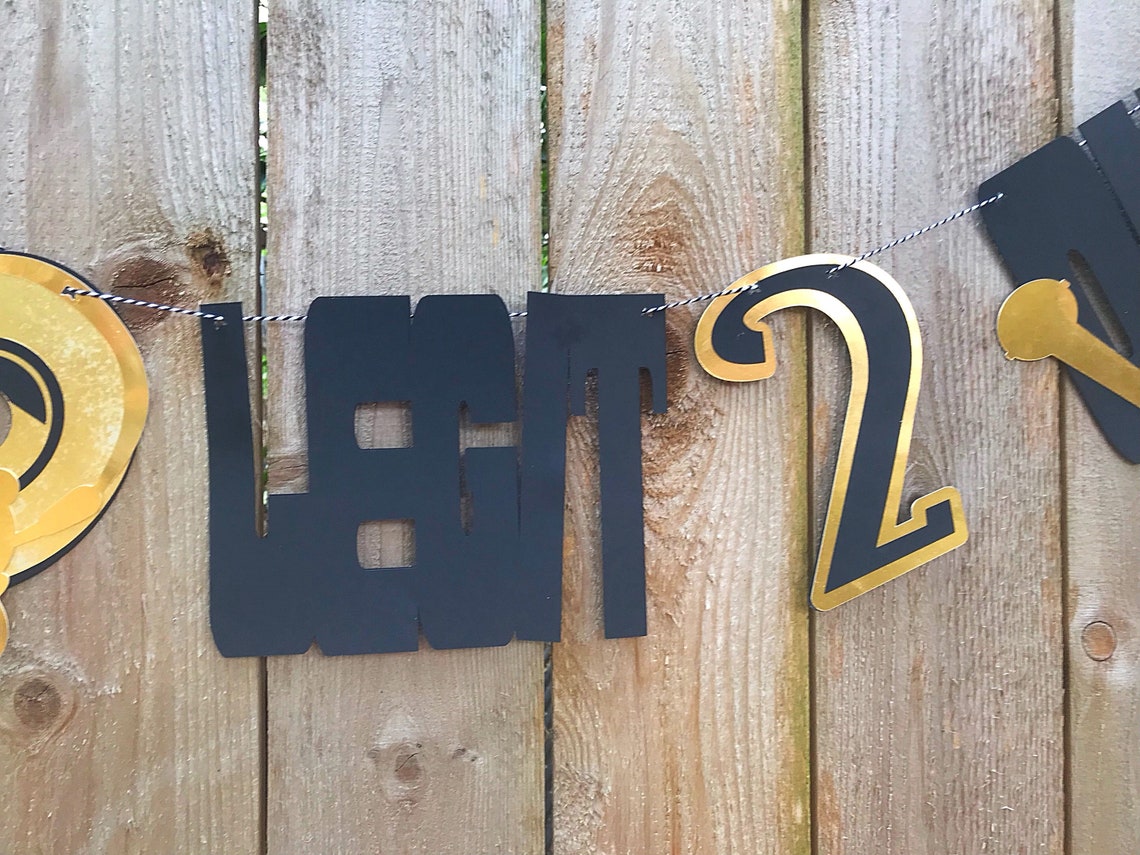 Two Legit 2 Quit Banner, 2nd Birthday Banner, Hip Hop Party Decorations ...