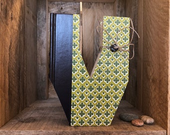 V letter | Etsy