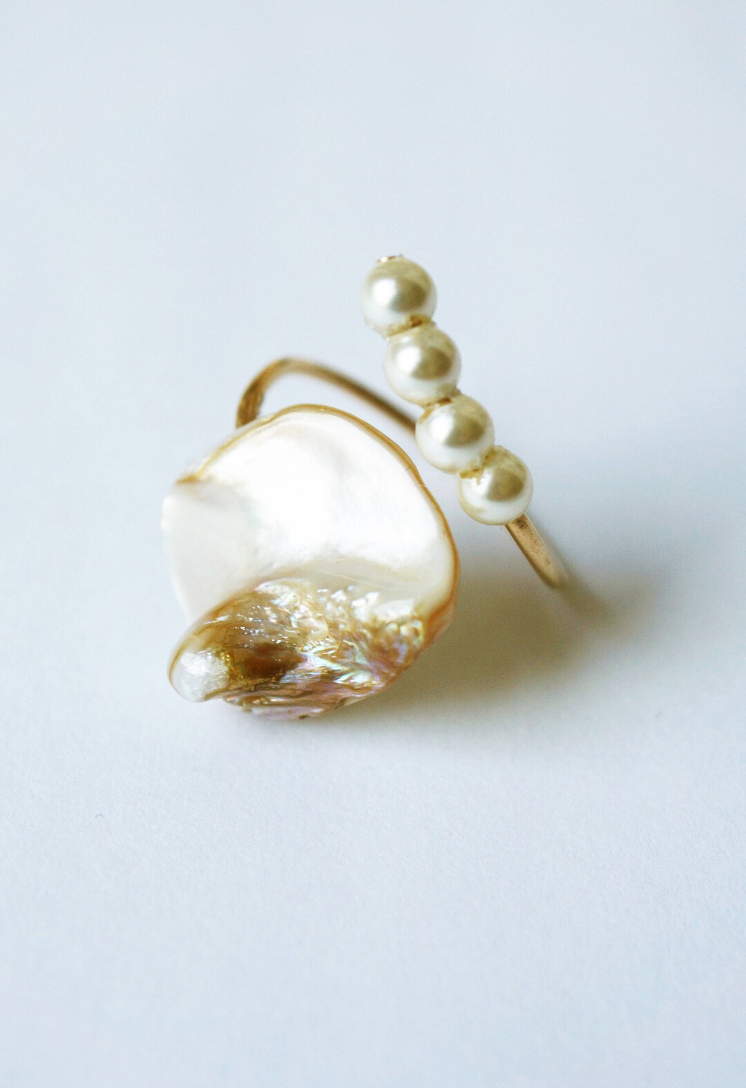 Antonia Shell & Pearl Ring - Etsy