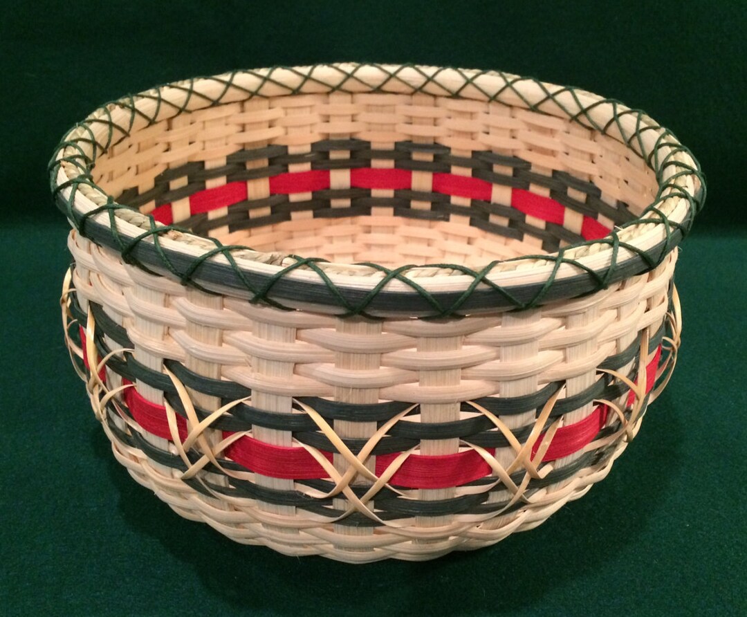 Infinity Christmas Basket - Etsy