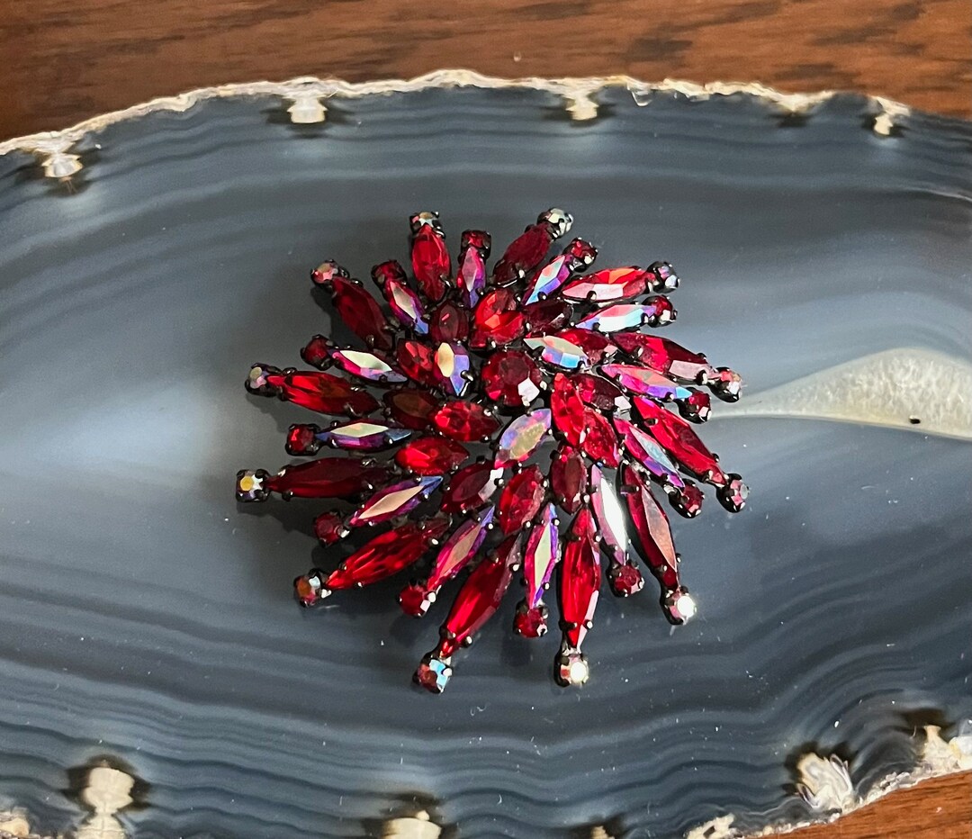 Vintage Sherman Siam Red Japanned Rhinestone Brooch - Etsy