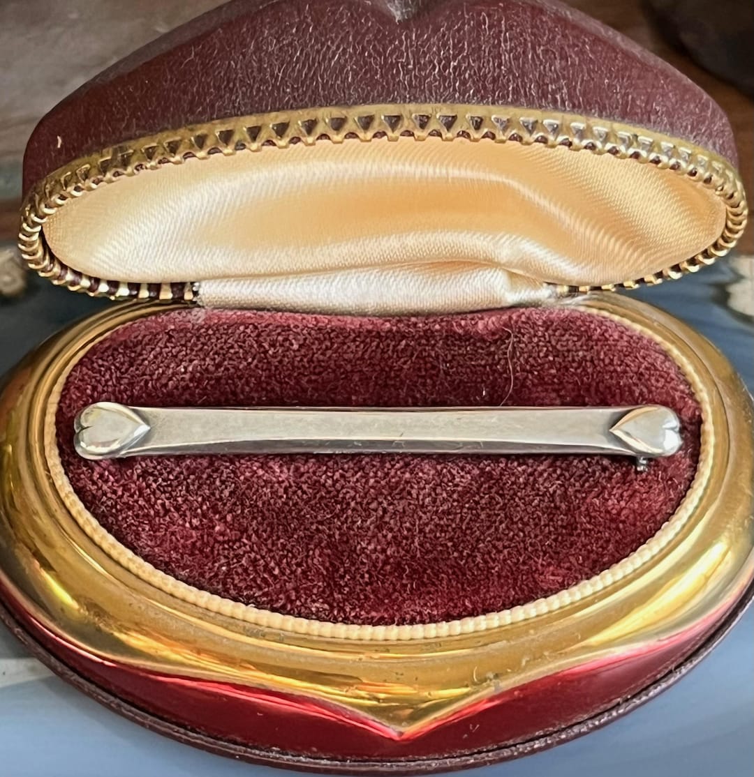 Antique Edwardian Arts and Crafts Dingwall Sterling Silver Hearts Bar ...