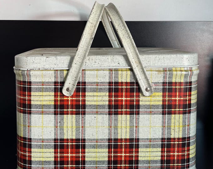 Vintage Plaid Metal Picnic Basket GSW 1950s - Etsy