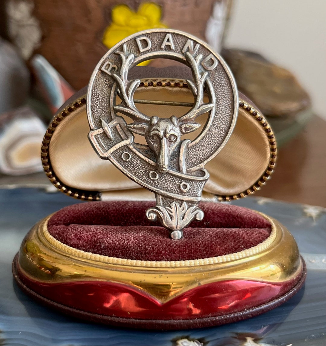 Vintage Antique Gordon Coat of Arms Crest Bydand Resilience Scottish ...