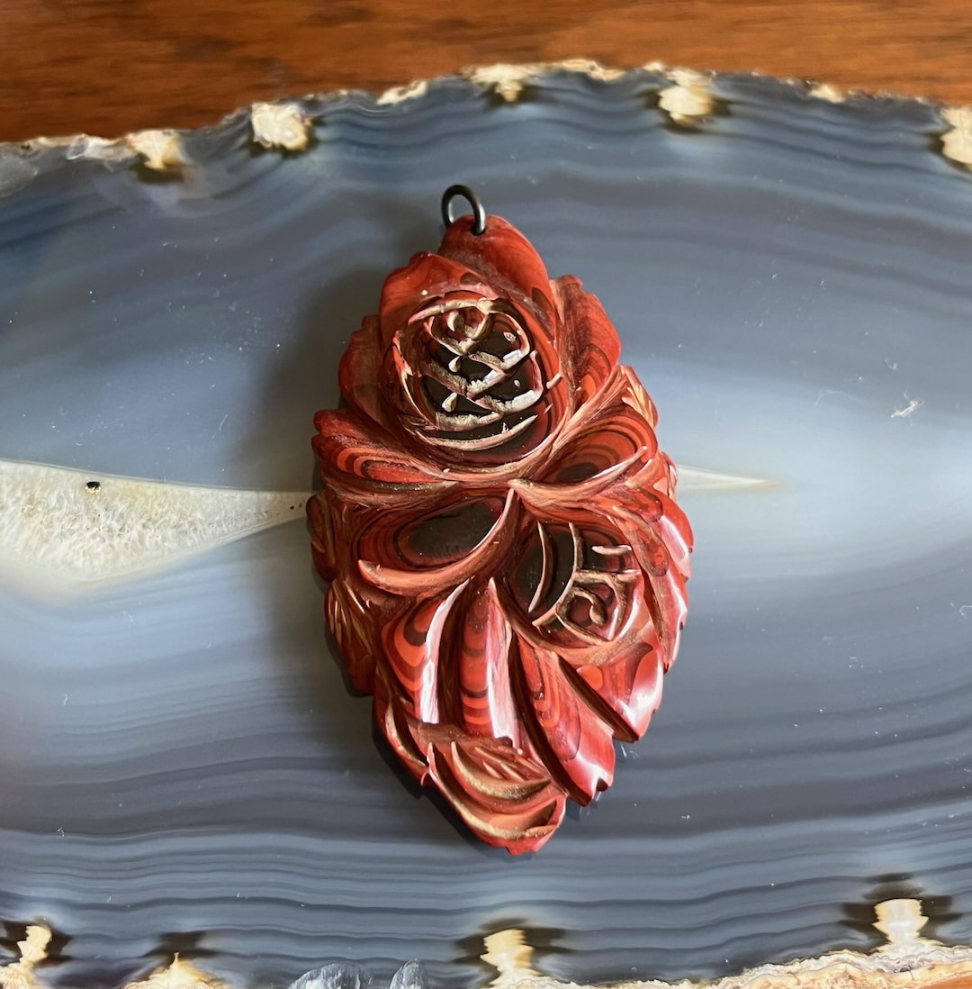 Rare Vintage Japanese Camo Bakelite Red Iro Urushi Carved Rose Pendant ...