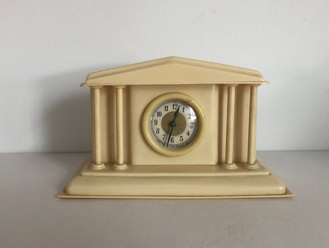Art Deco 1930s Celluloid Shelf or Mantle Clock - Etsy