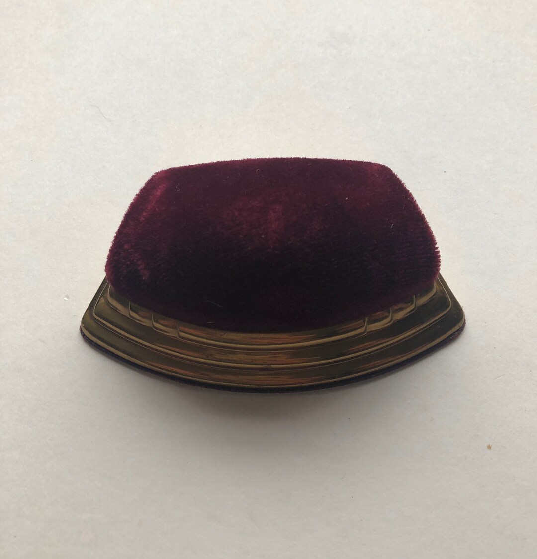Vintage Art Deco Deep Maroon Velvet Gold Tone Clamshell - Etsy