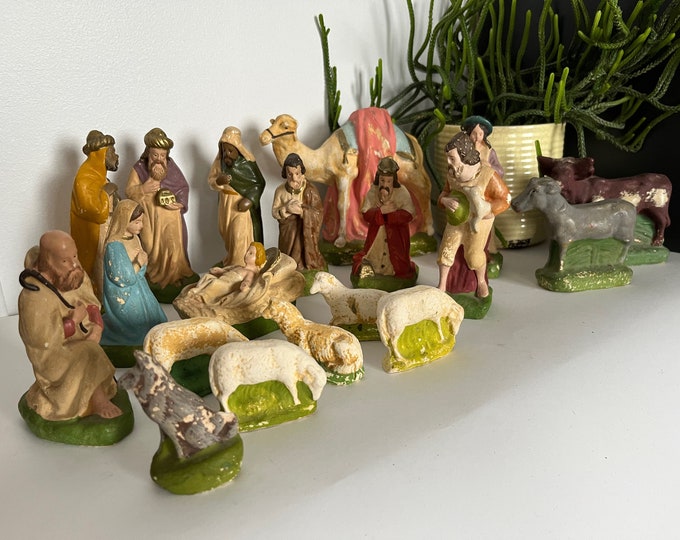 Vintage Christmas Chalkware Nativity Figures Set - Etsy