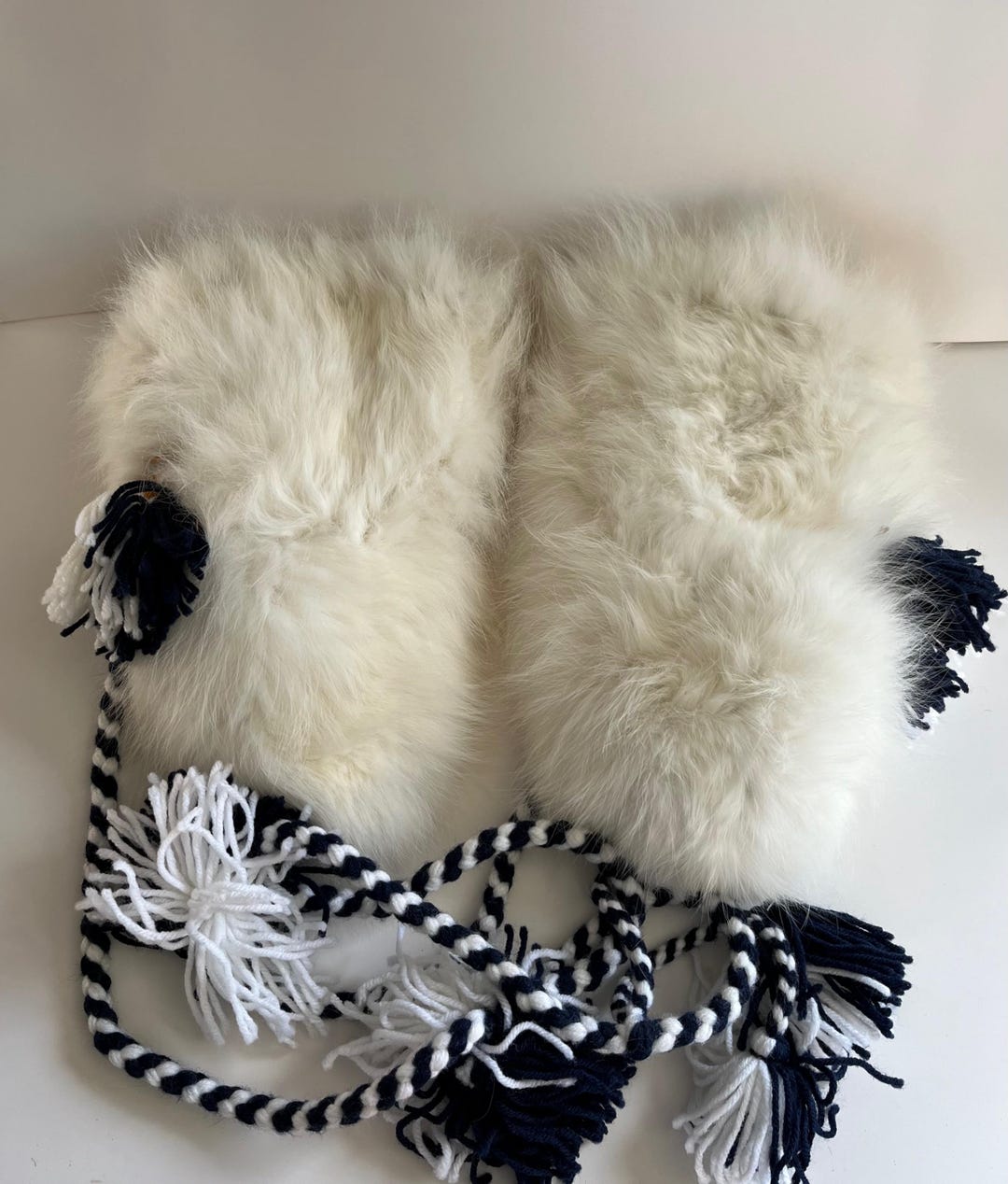 Vintage Canadian Inuit Arctic Fox Fur Gauntlet Mitts Mittens - Etsy