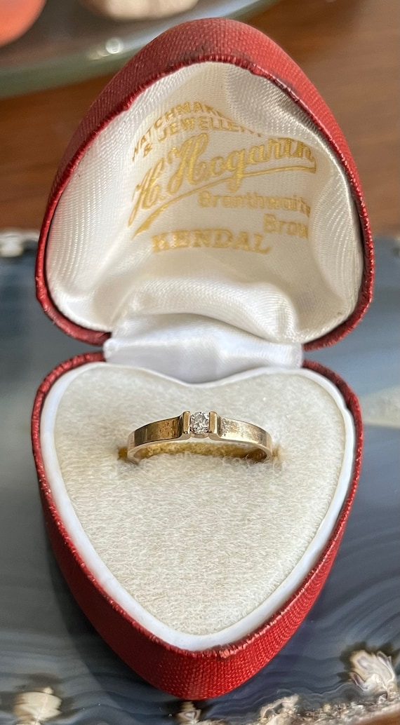 Vintage 10K Gold Tiny Diamond Solitaire Minimalist La… - Gem