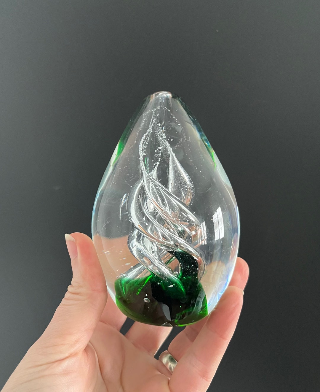 Vintage Egg Shaped Emerald Green Bubble Spiral Center Art Glass ...