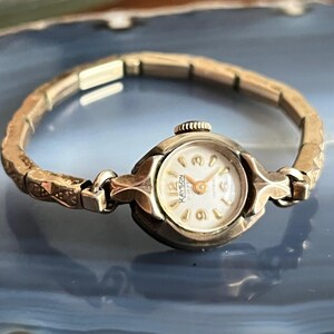 Dainty Vintage Mid Century Kayson 21 Jewel Ladies Wrist Watch Working ...