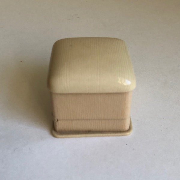 Antique Ring Box - Etsy