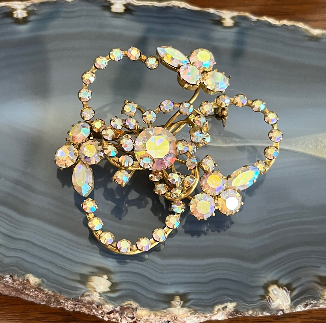 Vintage Lacey Mid Century Triad Aurora Borealis Rhinestone Brooch - Etsy