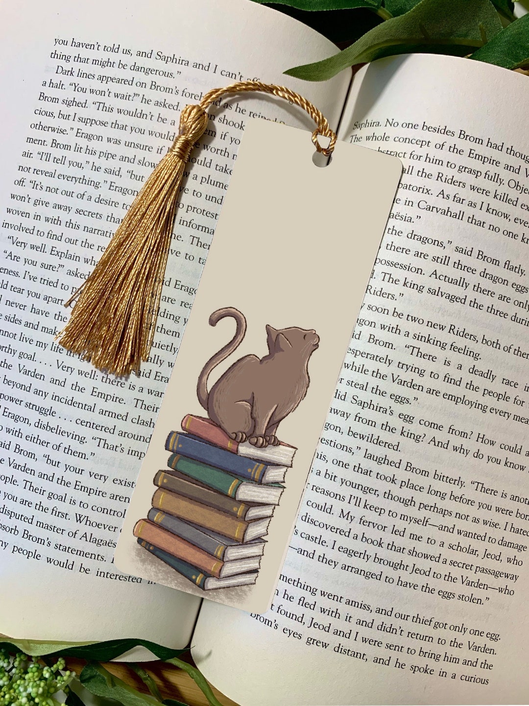 Kitty Book Stack Bookmark | Book Lover Gifts | Book Accessories | Cute ...