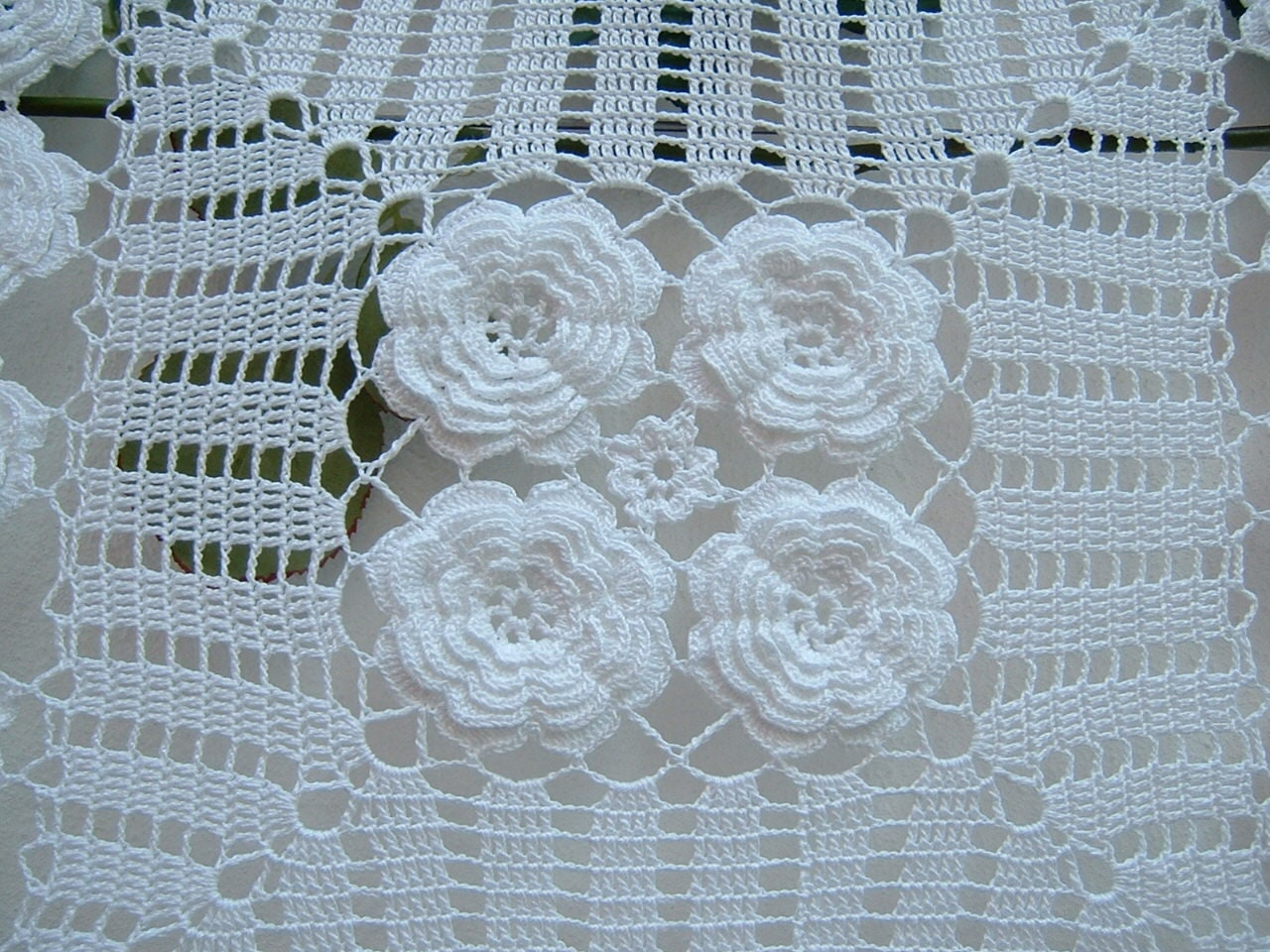 Square Crochet Center-centerpiece with Irish roses-white cotton ...