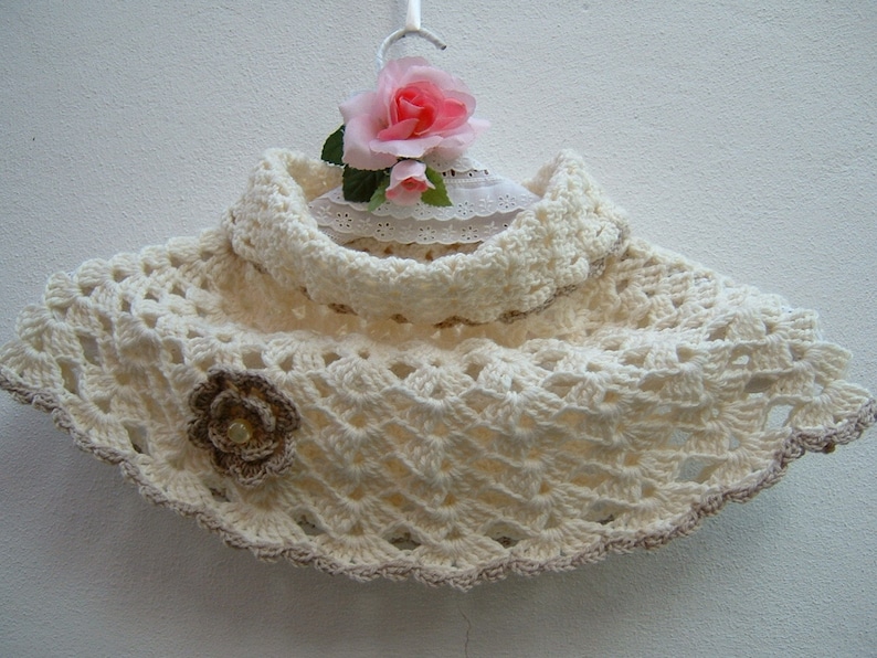 Crochet Wool Shoulder Cover-handmade Neck Warmer in Merino Wool-ivory ...