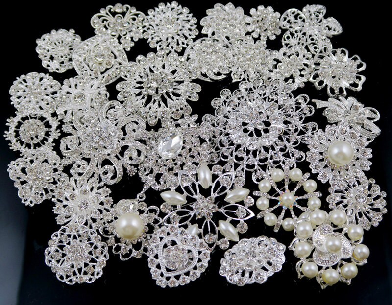 10% off Wholesale 30 pcs Rhinestone Brooch Embellishment | Etsy