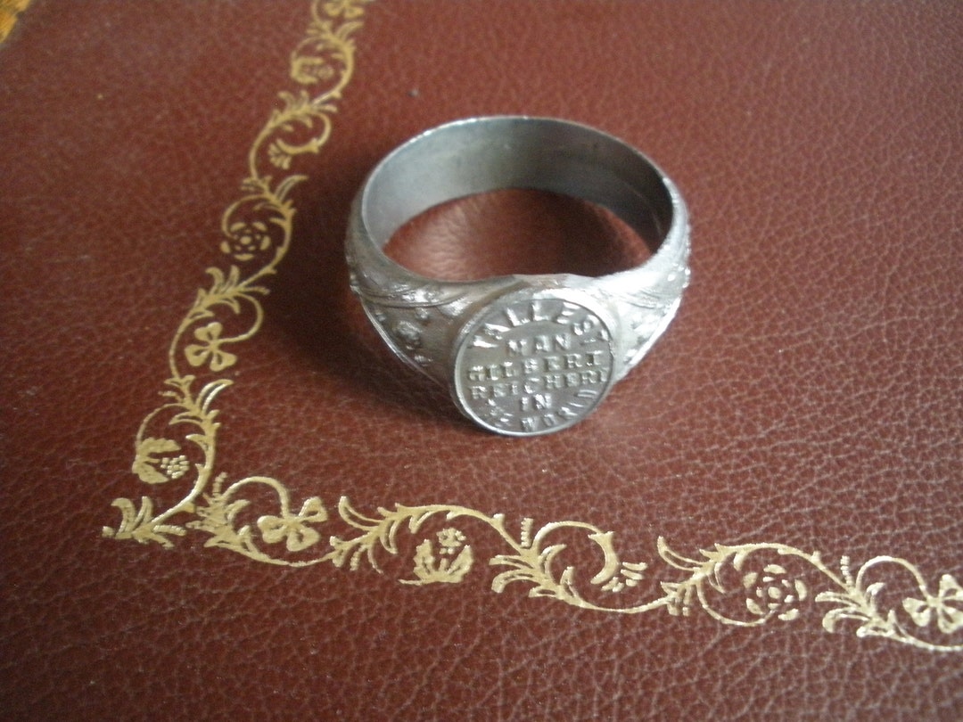 1940s TALLEST MAN Gilbert Reichert Circus Souvenir RING Sideshow Giant ...