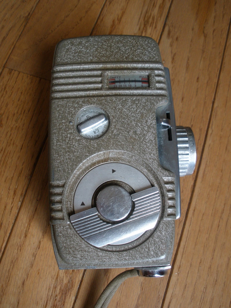1957 REVERE Eight Model 50 MOVIE CAMERA Revere Camera Co Collectible ...