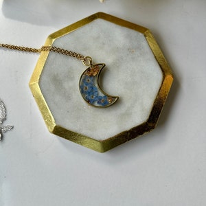 Resin Floral Moon Pendant - Etsy