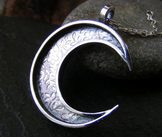 Silver Crescent Moon Flower Textured Pendant necklace Hammered | Etsy