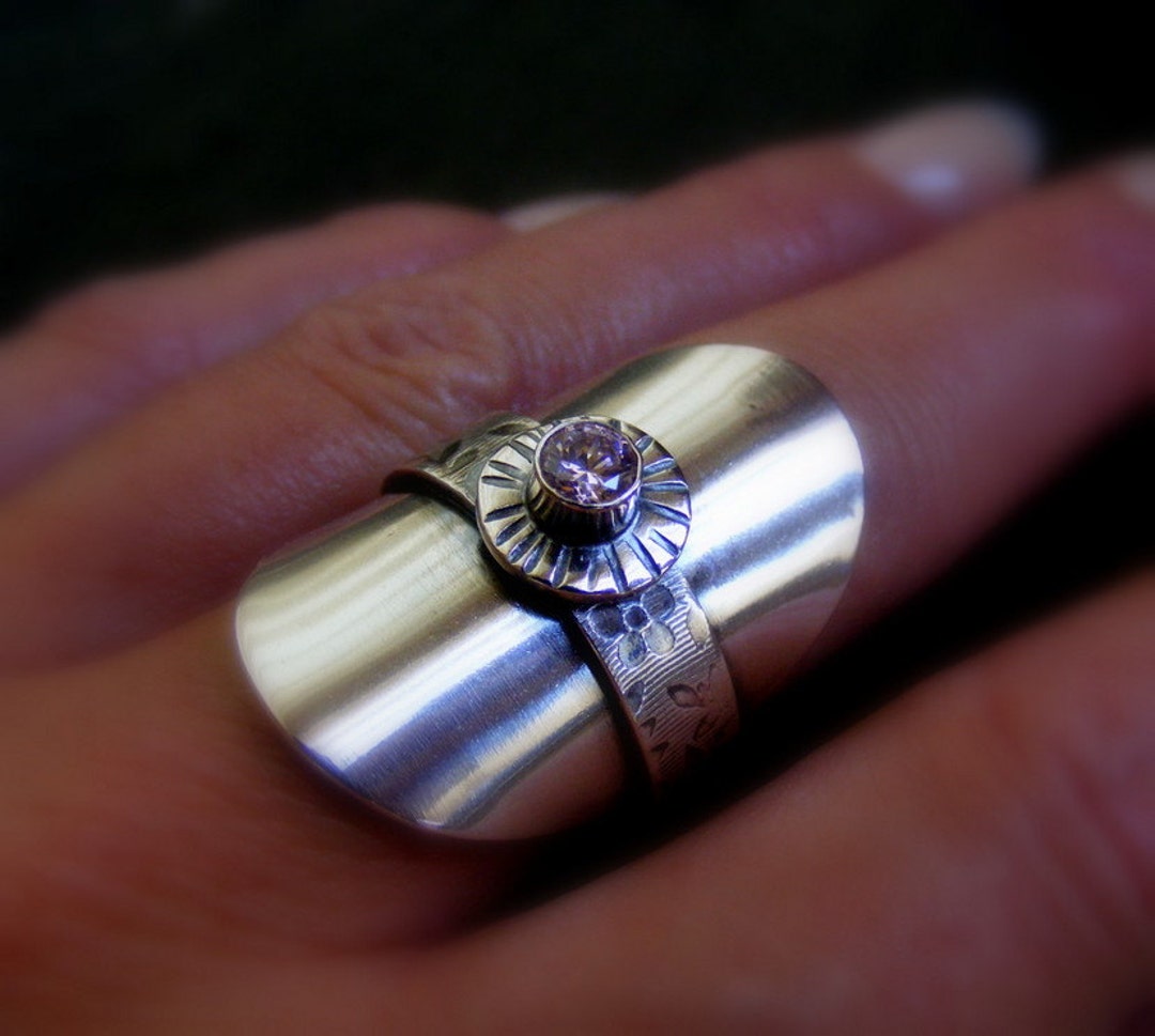Silver Saddle Shield Ring With Flower Textured Band and Pink Gemstone ...