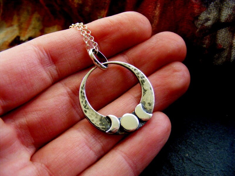 Silver Triple Moon Crescent Hammered Pendant Necklace Circle Celestial ...