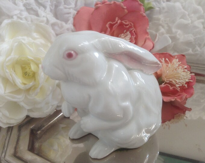 Tiffany & Co Rabbit Vintage Made in Japan Bunny Woodland Figurine White ...