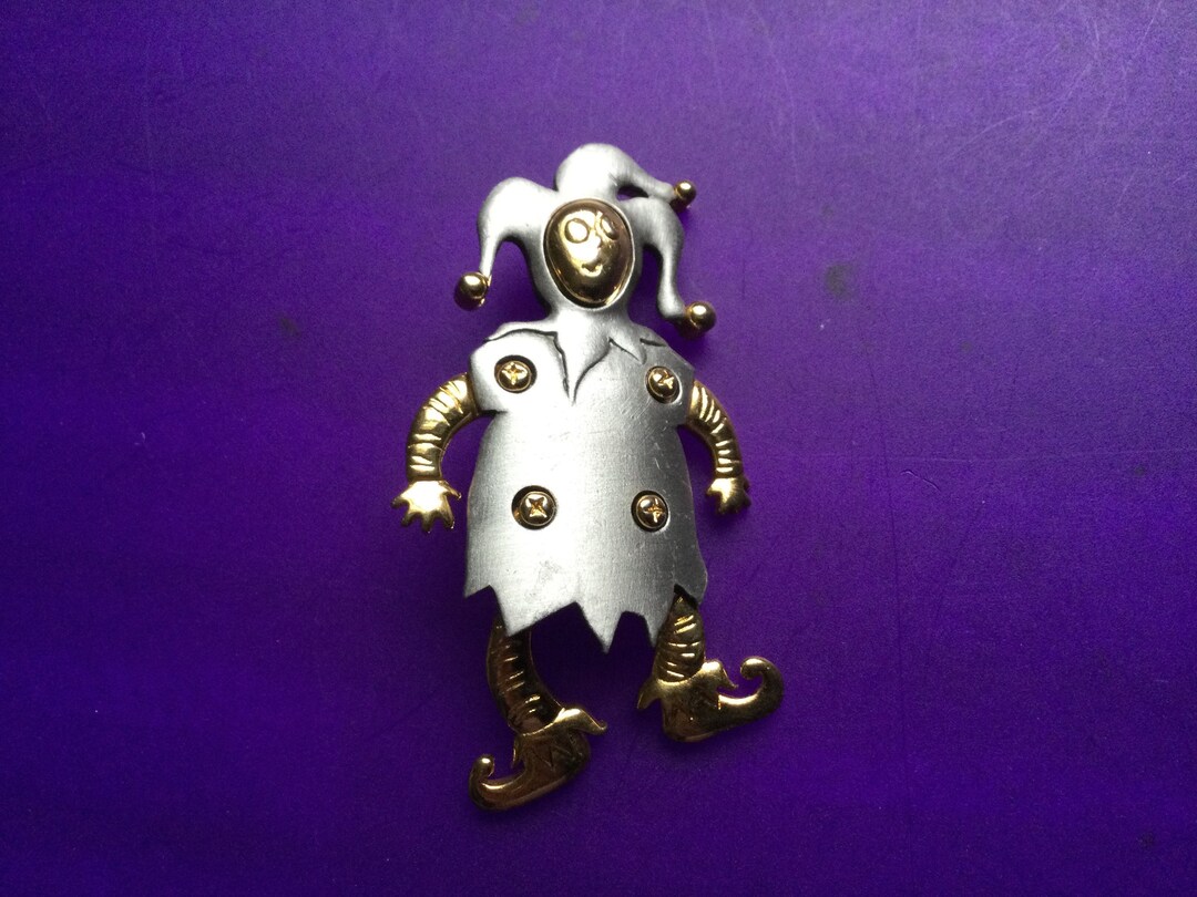 JJ Jester Brooch Pin Articulated Pewter Mixed Metal Jonette Renaissance ...