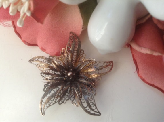 Spun Sterling Flower Brooch Pin 1930s C clasp 925 Fil… - Gem