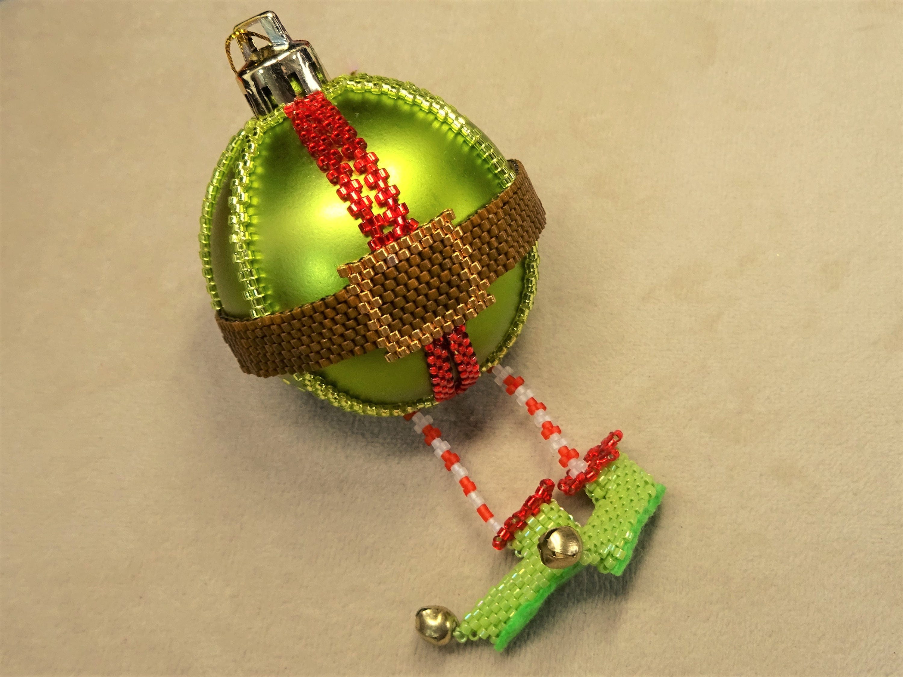 DIGITAL TUTORIAL - Santa & Elf Bauble Tutorial - Beaded Bauble ...