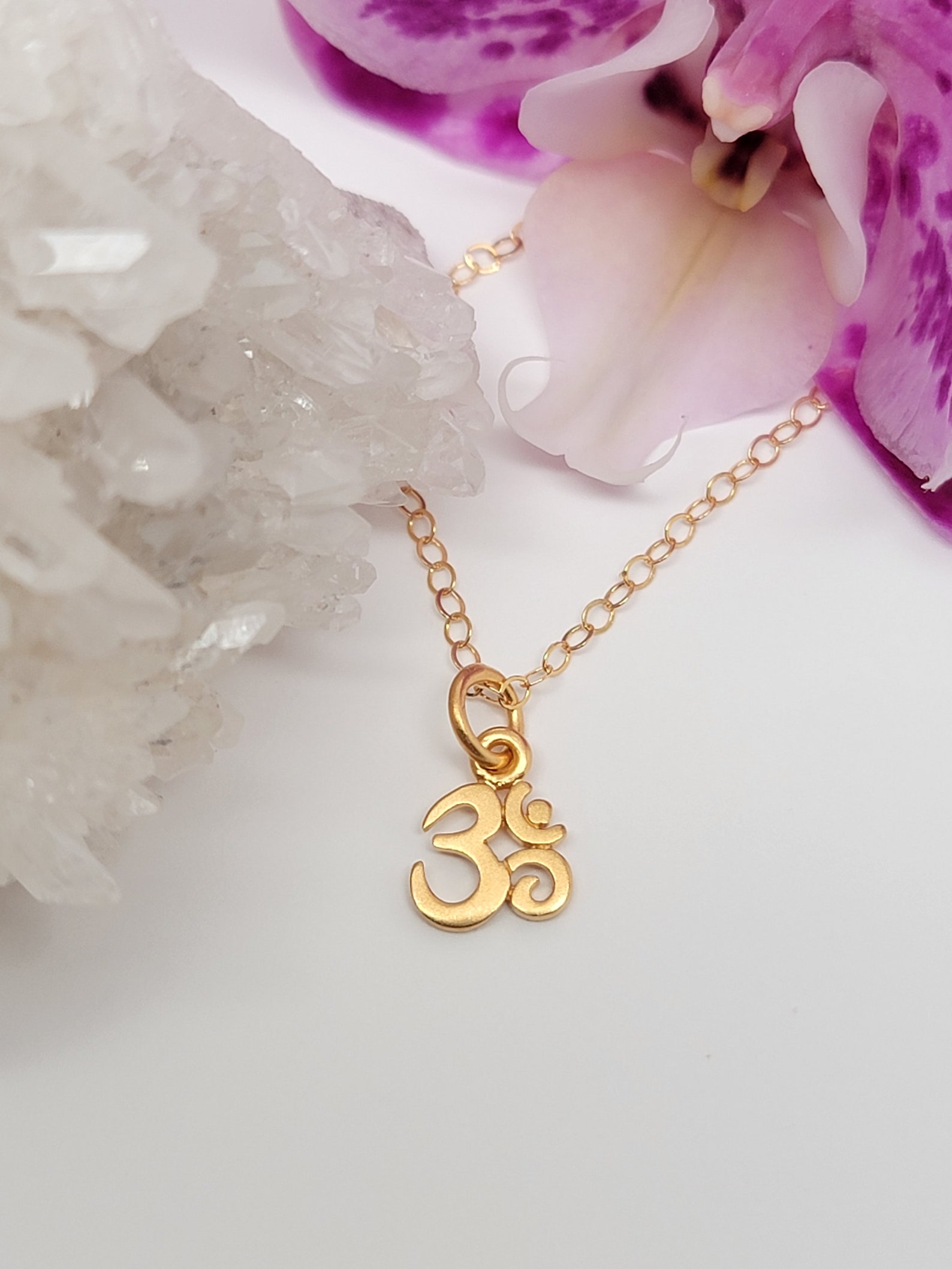 Om Necklace Ohm Necklace Yoga Jewelry Spiritual Prayer Charm Meditation ...