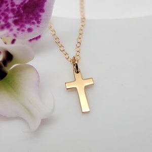 Small Cross Necklace Shiny Dainty Cross Necklace Gold Tiny Simple ...
