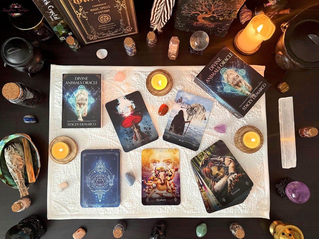 DIVINE ANIMALS Oracle-oracle Card-animal Oracle-oracle Deck-divination ...