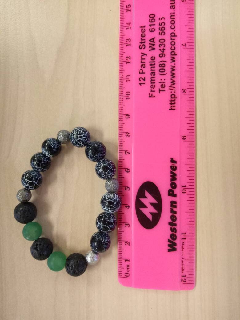 How To Train Your Dragon Stormfly/Toothless bead bracelet lava | Etsy