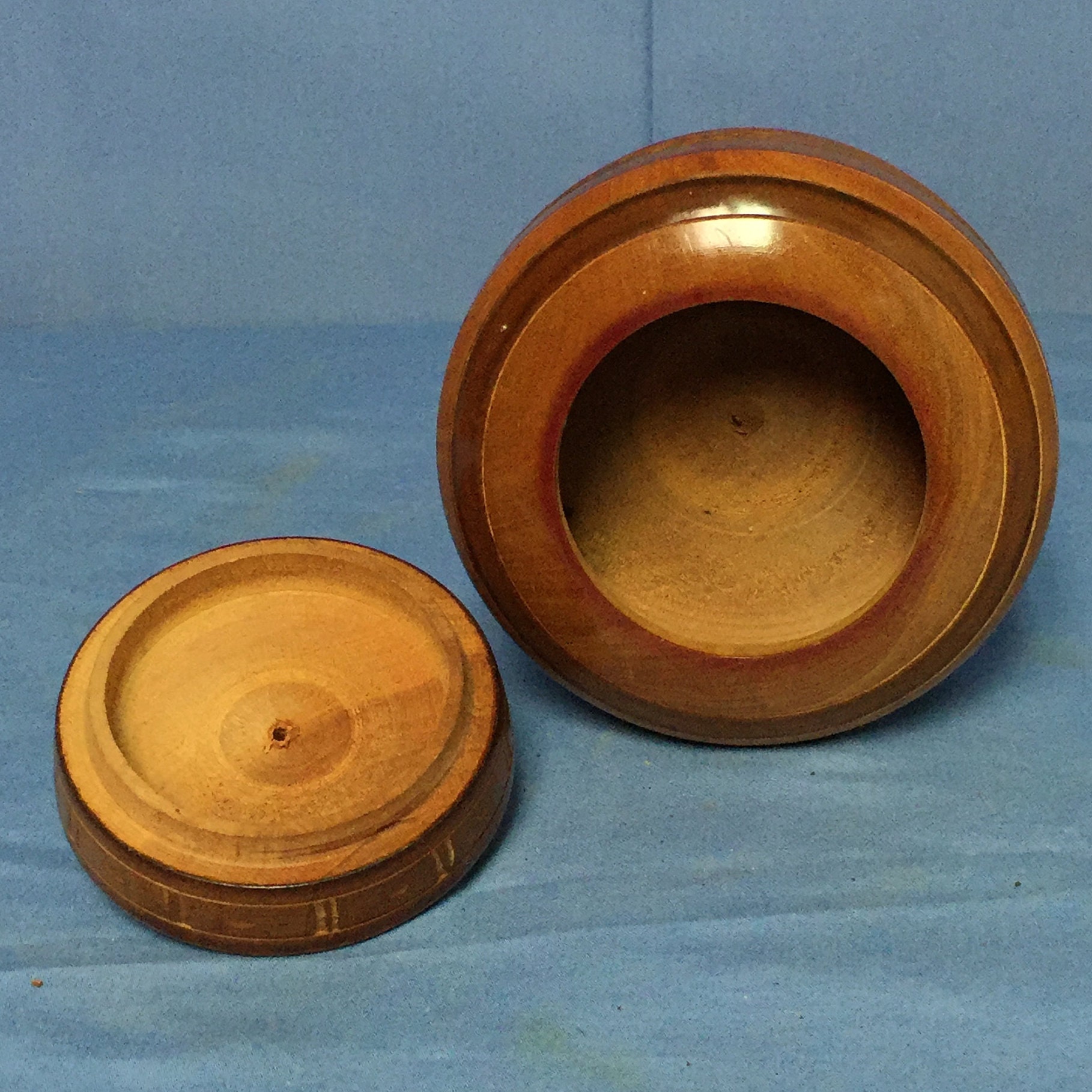 Vintage Round Trinket Box Carved Wooden Box Lidded Box Jewelry Box