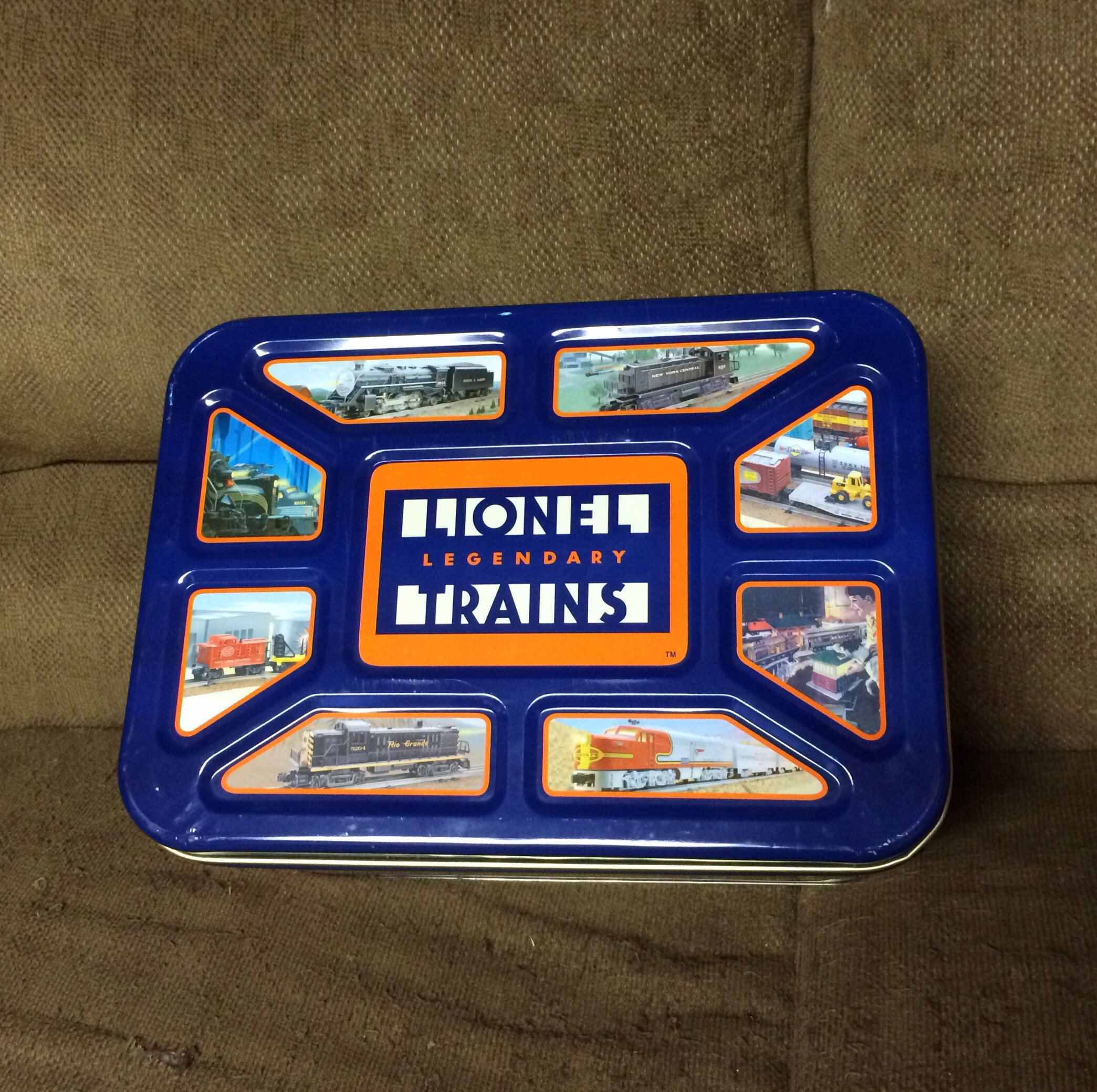 Lionel Trains Tin Chest Toy Chest Lionel Legendary Trains Large Popcorn ...