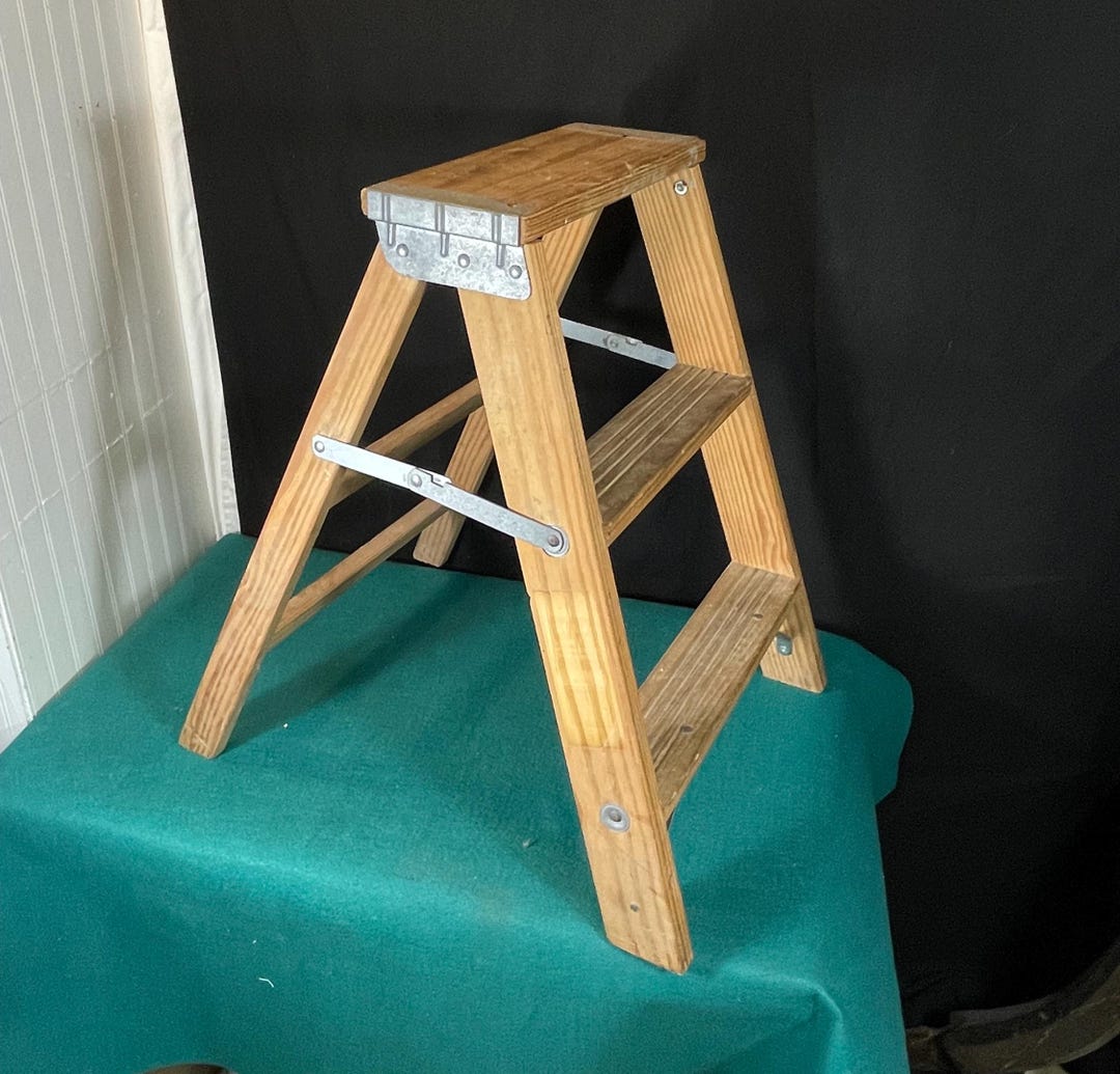 Small Wooden Step Ladder Stool, 22 Folding Step Stool, Stepladder ...