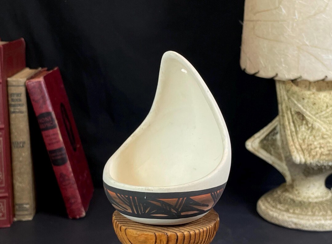 Navajo Pottery Half Moon Planter, Native American Folk Art, Signed ...