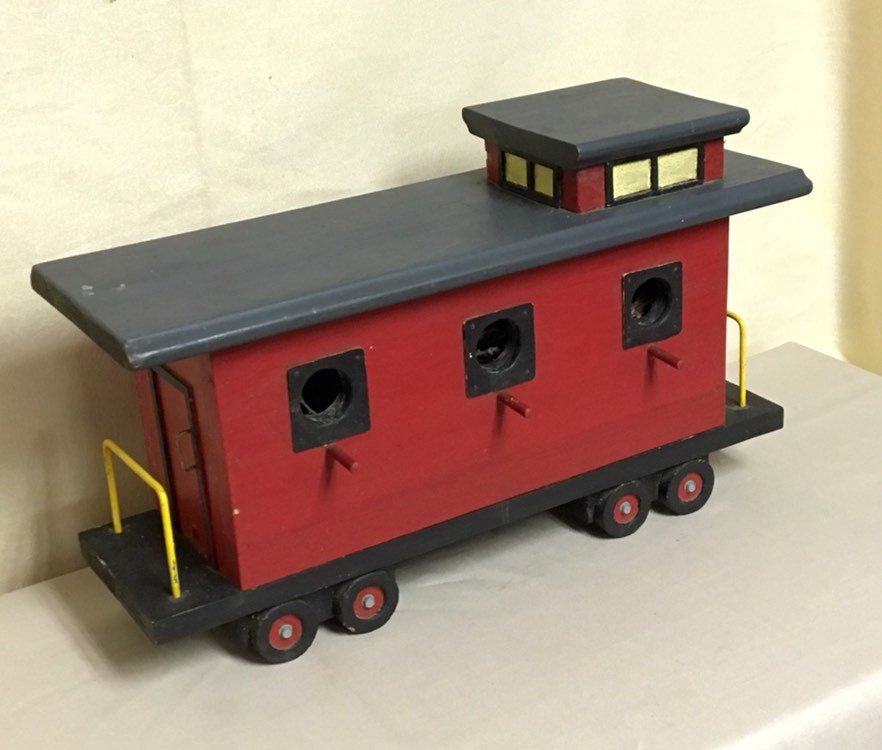 Homemade 18 Wooden Train Caboose Bird House, Railroad Birdhouse Garden ...