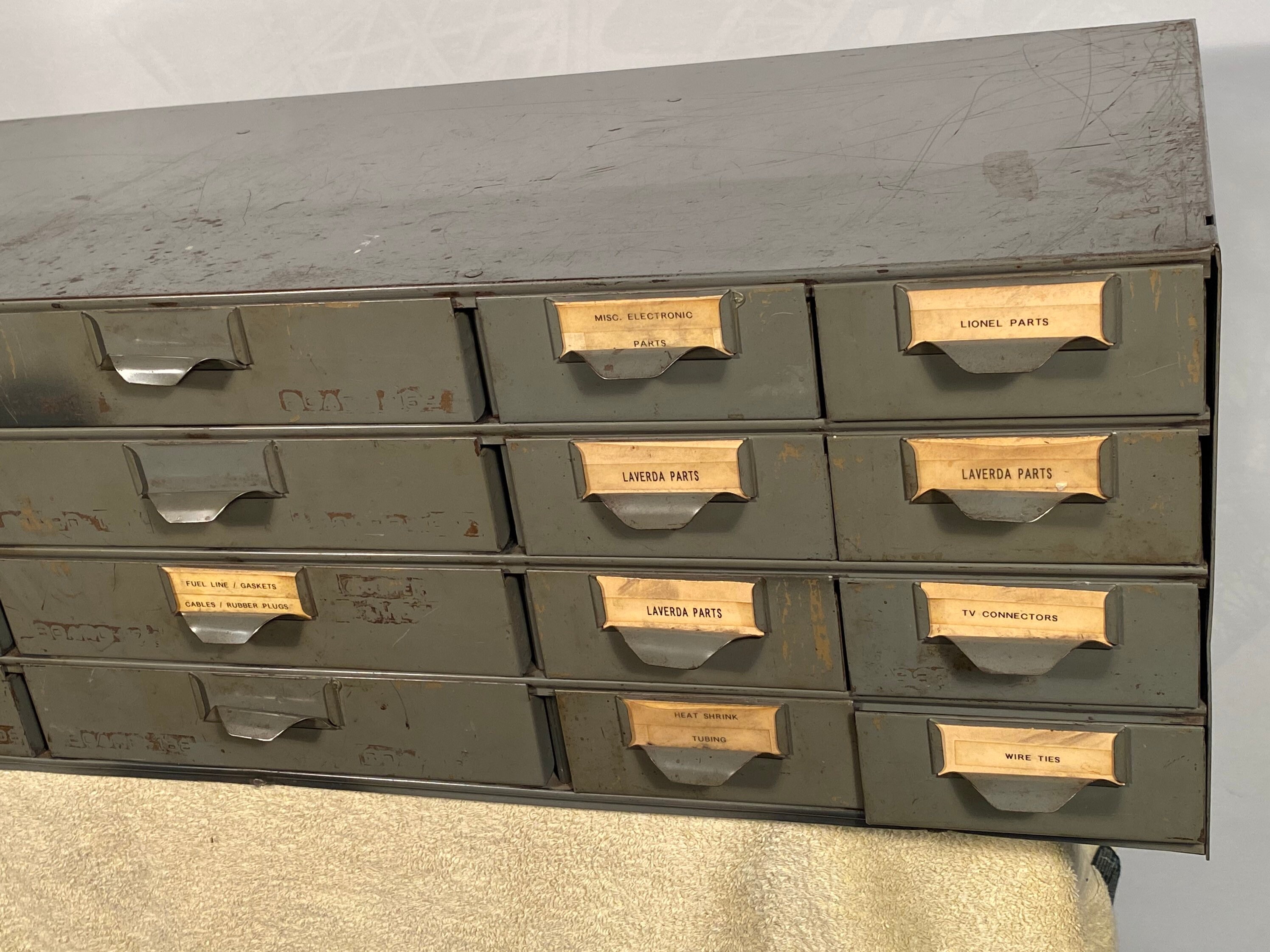 Industrial LYON 20 Drawer Steel Parts Cabinet, Cubbys, Hardware ...