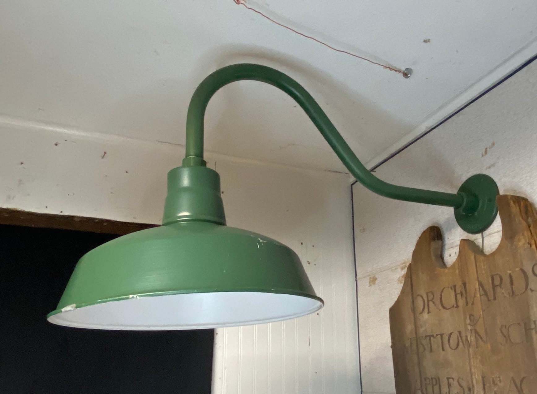 Original Green ABOLITE Gooseneck Barn Light, Gas Station Light Fixture ...
