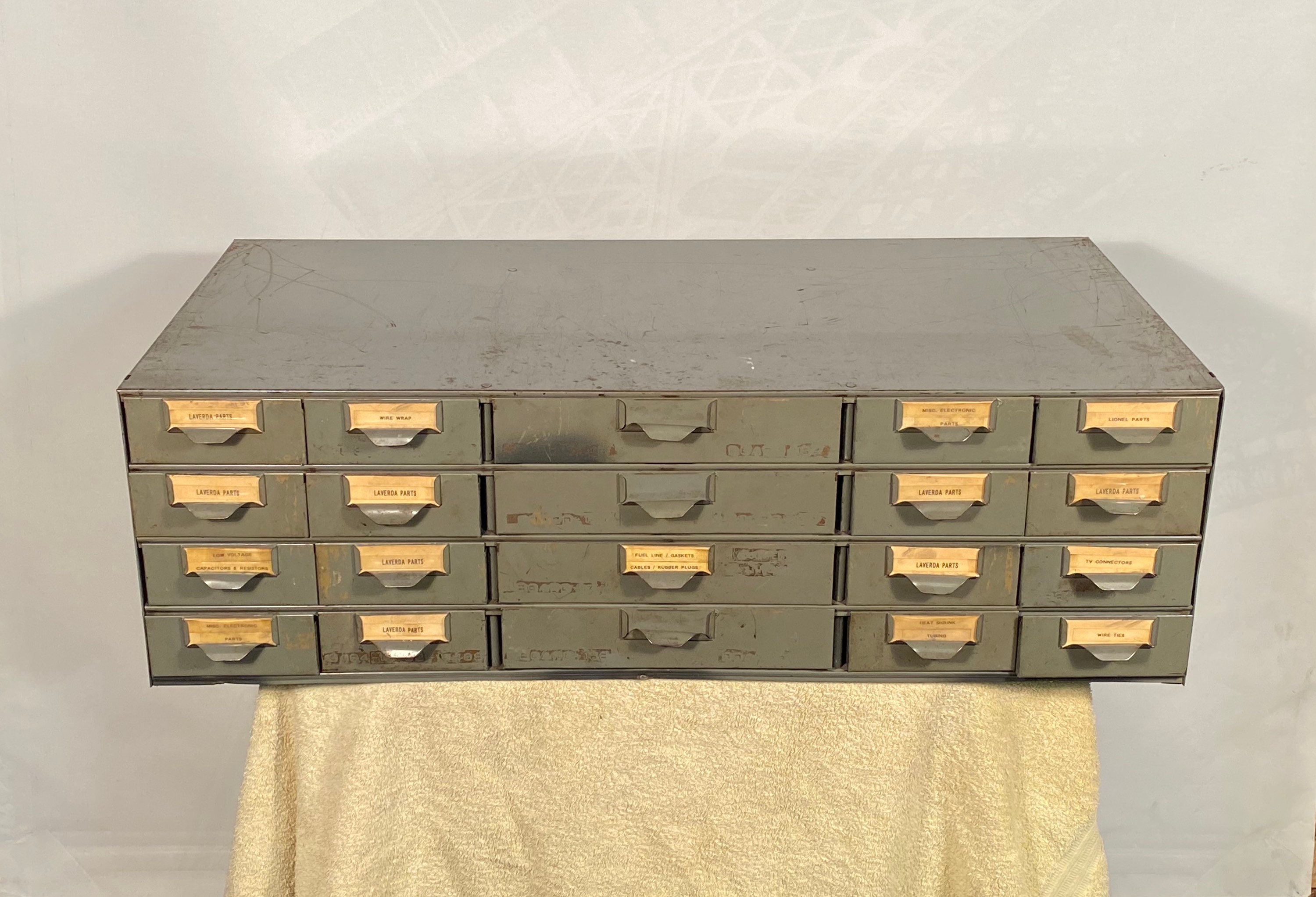 Industrial LYON 20 Drawer Steel Parts Cabinet, Cubbys, Hardware ...