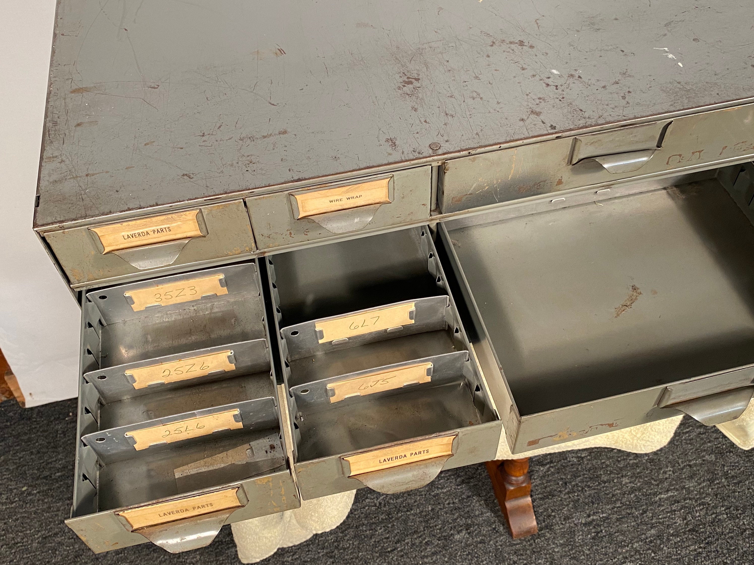 Industrial LYON 20 Drawer Steel Parts Cabinet, Cubbys, Hardware ...