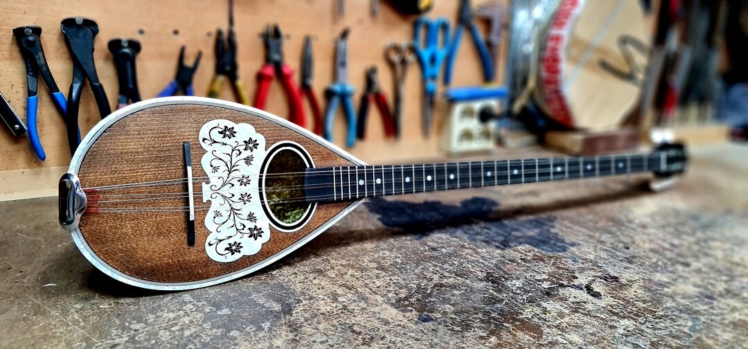 Custom Tzouras | Handmade Custom Designed Professional 6 String Tzouras ...