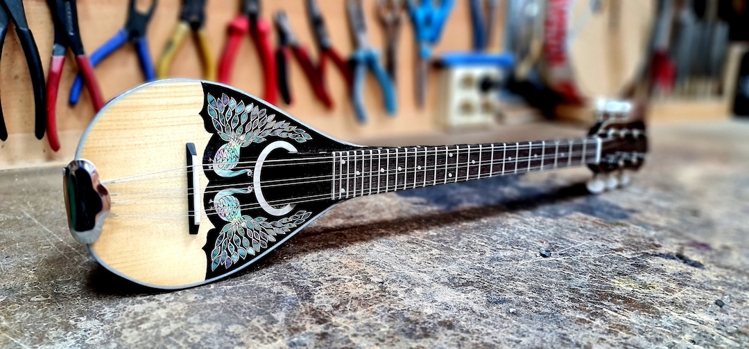 Original Baglamas | Handmade Traditional 6 String Greek Baglamas - Etsy