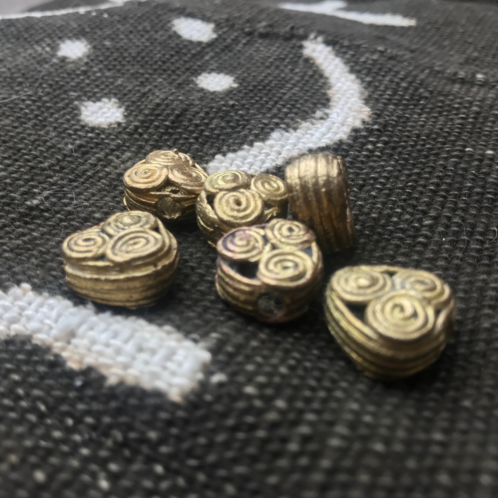 African Three Spiral Cast Brass Triangle Metal Beads 12 13 - Etsy