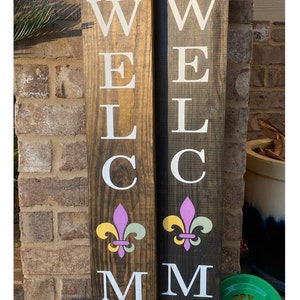 Fleur De Lis Welcome Sign - Jester Hat - Welcome Sign With Fleur De Lis ...