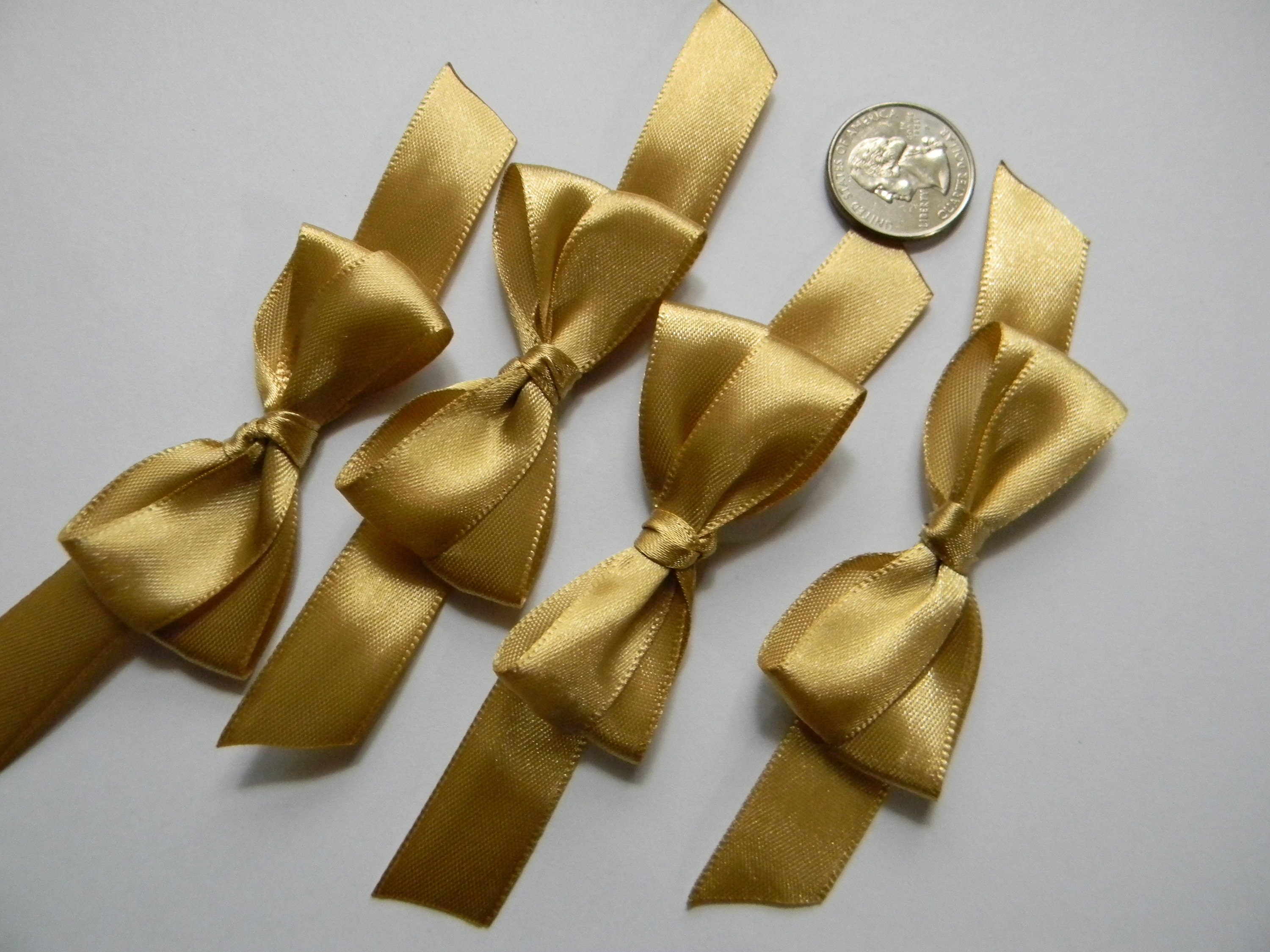 Set of 8 Gold Pre-tied Double Loop Satin Ribbon Bows 388-1 - Etsy Italia